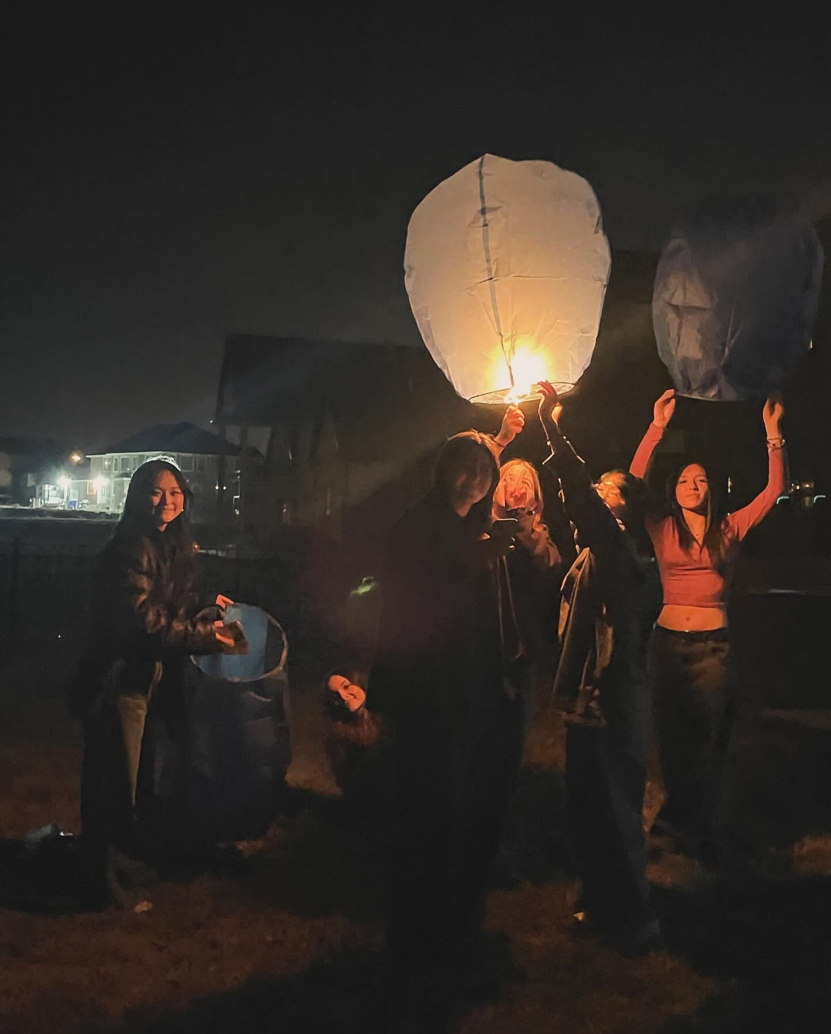 A Guide to Safely and Easily Lighting Paper Sky Lanterns - Utah Sparklers