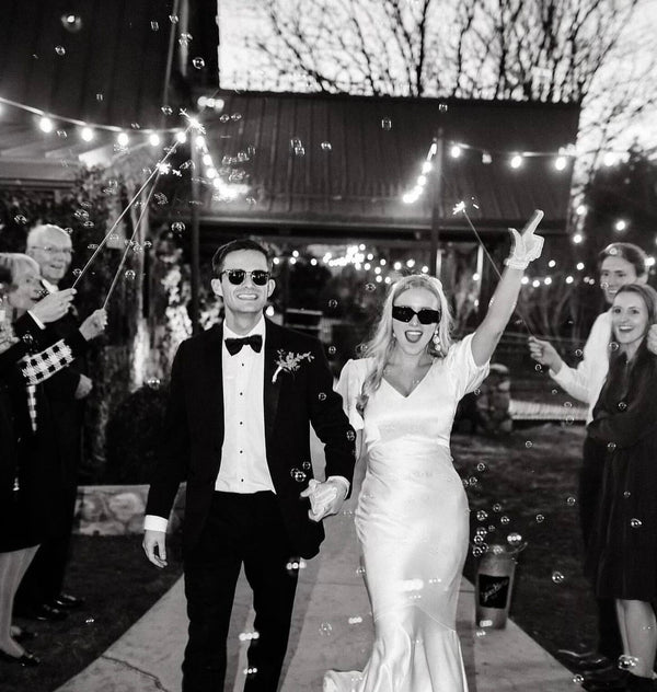 Sparkler Magic-How to Capture the Perfect Wedding Photos with Sparkler ...